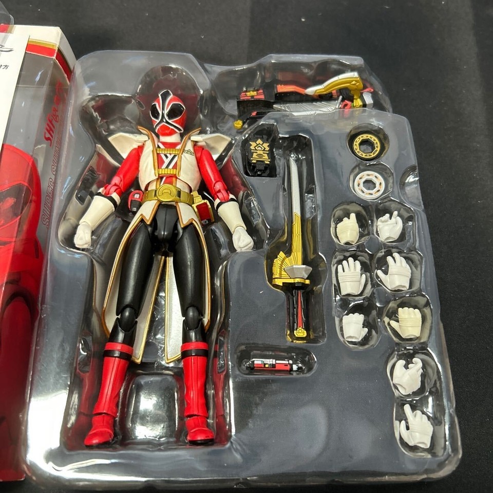 SH Figuarts Samurai Sentai Shinkenger Super Shinken Red Action Figure ...