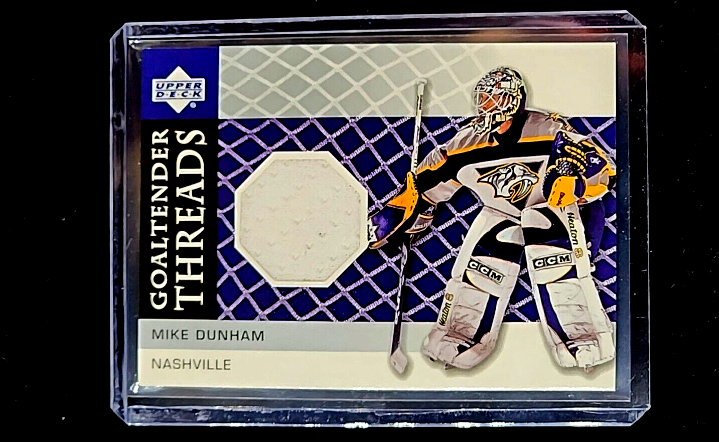 2002 2002-03 UD Upper Deck Goaltender Threads Patch #GT-MD Mike Dunham ...