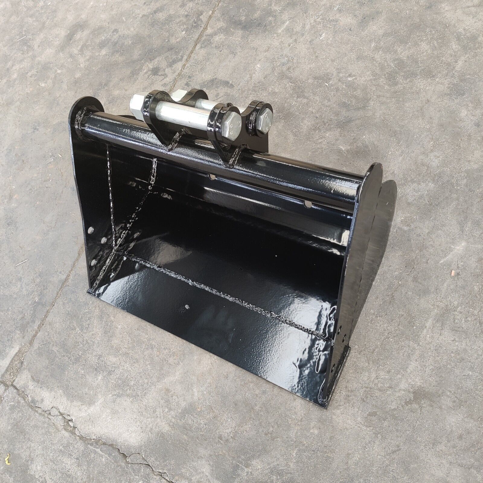 500mm Plain Mud Bucket: TYPHON Buckets Attachment for Mini Excavators ...