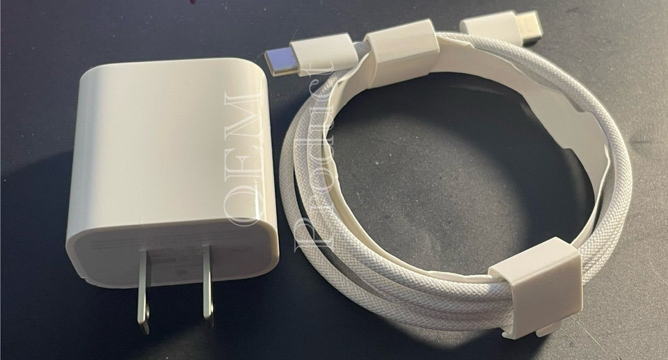 Original Apple iPhone 16 / 17 20W Wall Adapter Charger & C to C Cable ...