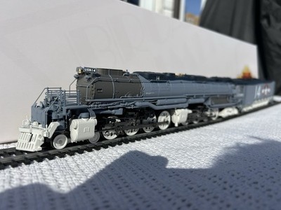 HO BLI Stealth UP Big Boy 4-8-8-4 #14 US Navy Fantasy Paint Scheme ...