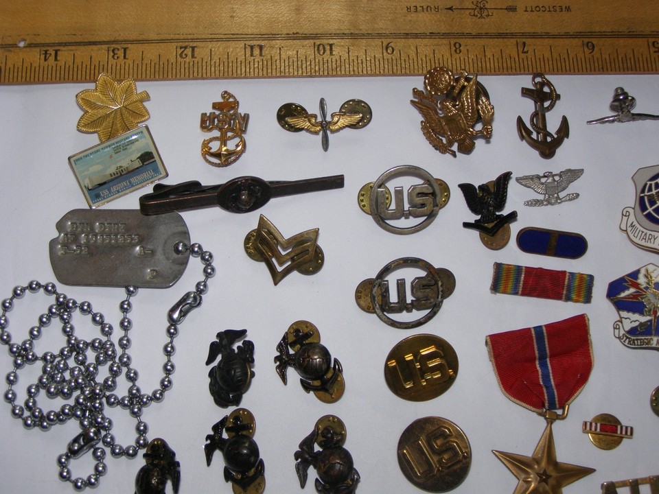 Vintage US Military Lot Badges Pins Ribbons Buttons Medals Pilot Wings ...