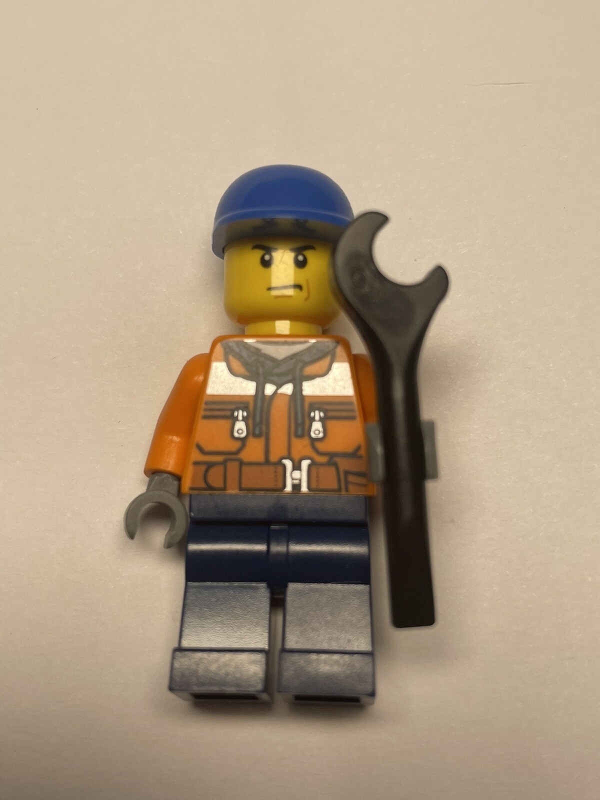 LEGO CITY MINIFIGURE Construction Worker CTY0641. 60106 | eBay