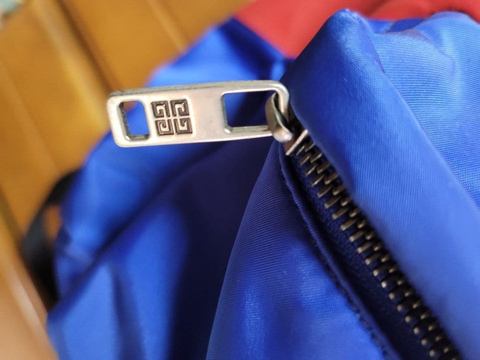 GIVENCHY Diagonal Logo Backpack Blue×Red Front Pocket Logo Engraving ...