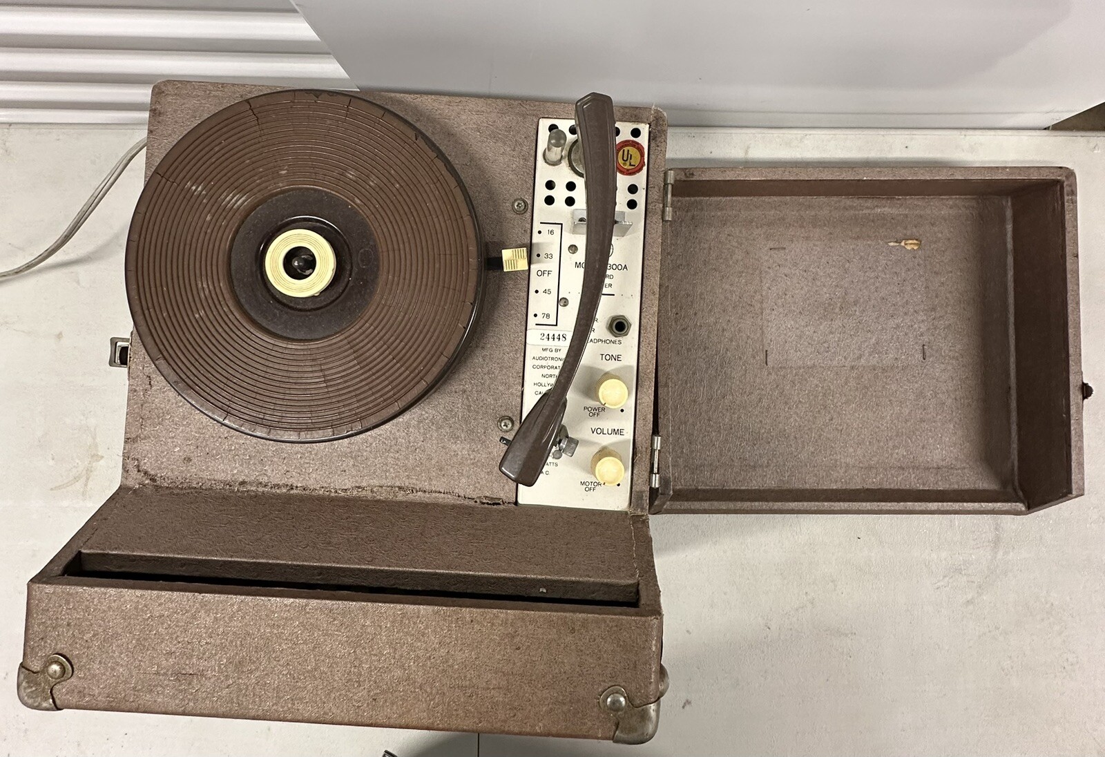 Vintage Audiotronics record player, fantastic working condition | eBay