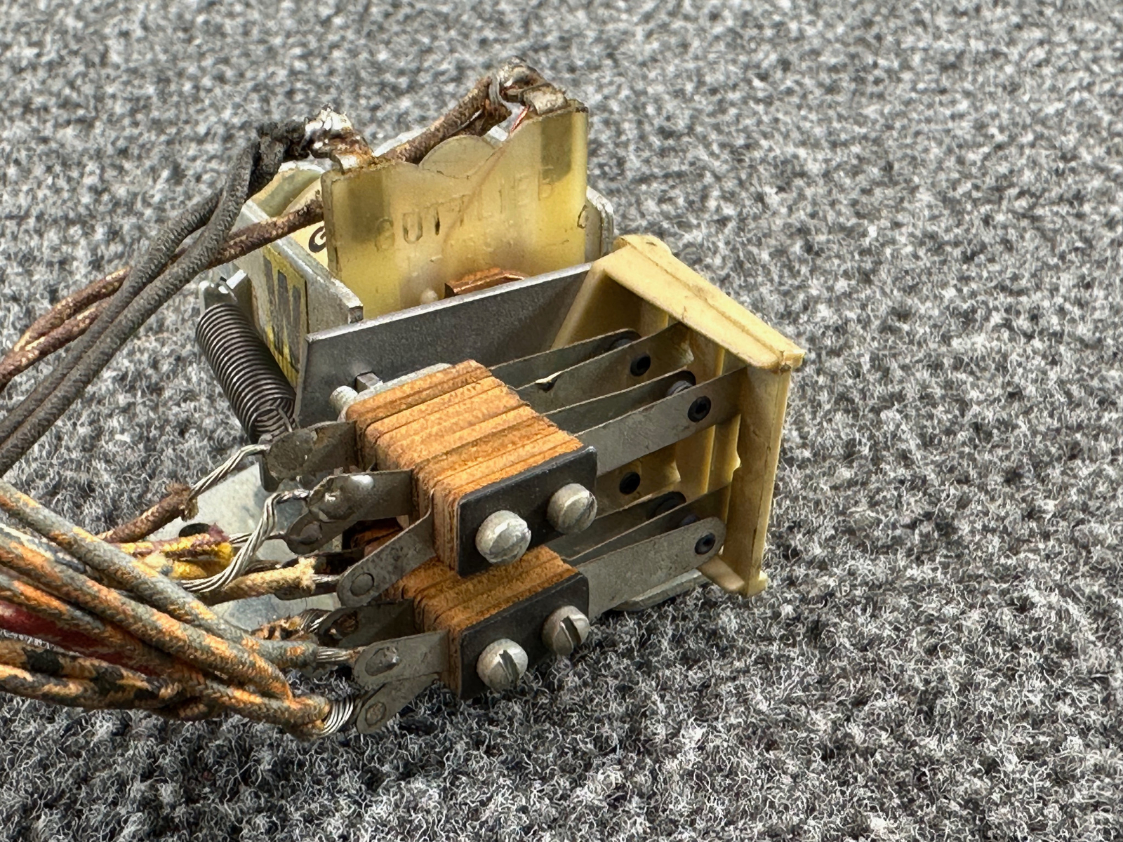 Gottlieb Pinball Machine Playfield W Relay Switch Solenoid Coil A-9735 ...