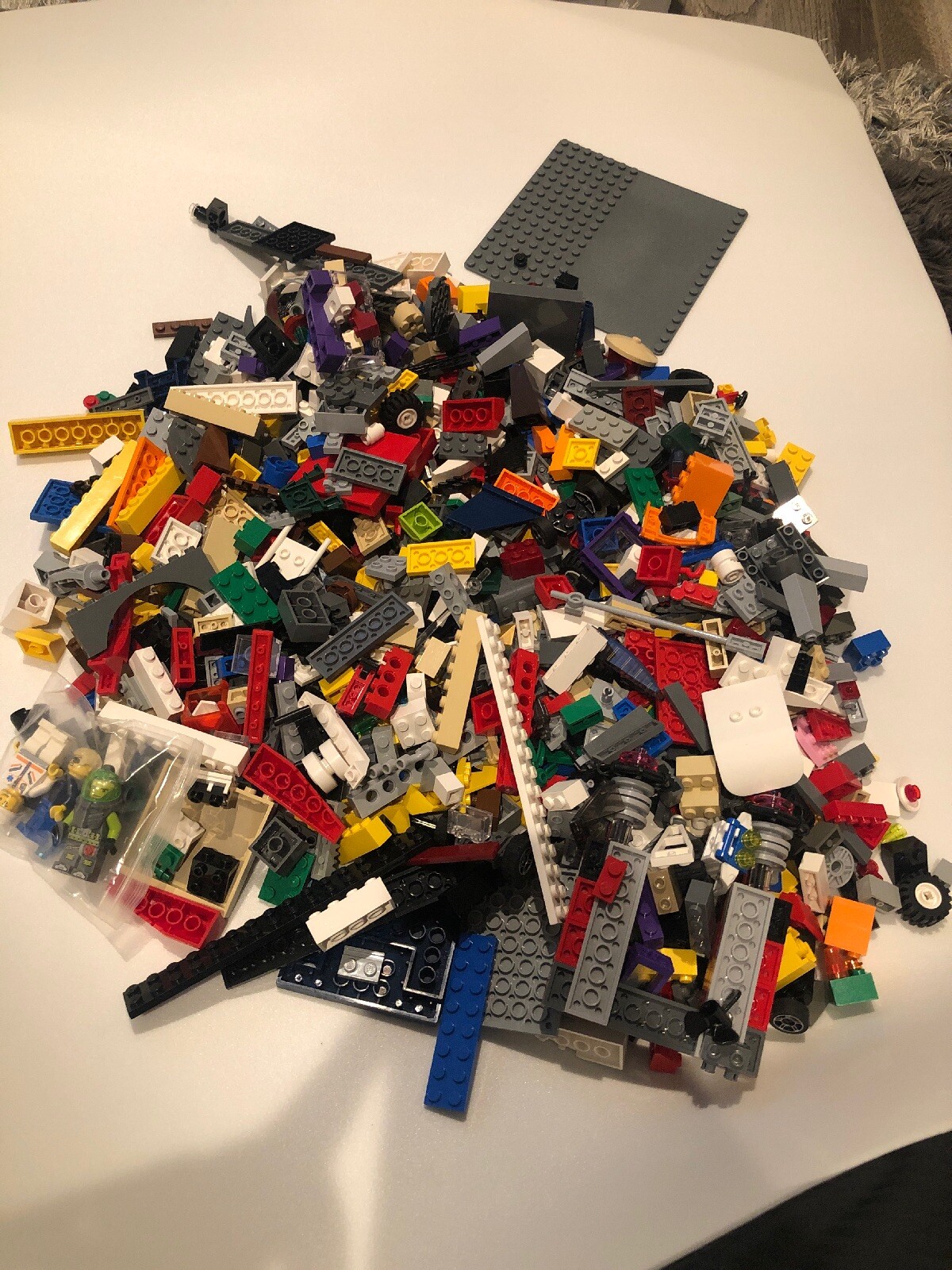 500+ Clean Lego Pieces Bulk Plus three Minifigures good clean legos Lot ...