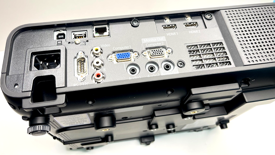 Epson Pro EX11000 3LCD FHD Wireless Laser Projector, 4,600 Lumens ...