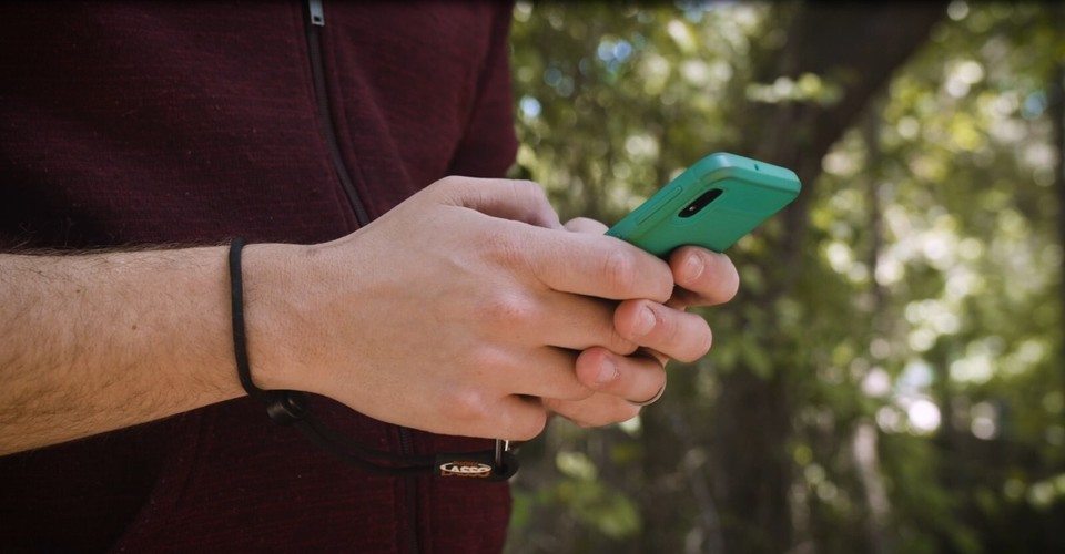 Phone Lasso Original Patented Insanely Strong Smartphone Grip Patch Kit ...