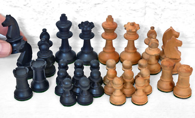 Vintage Staunton Pattern Wooden Set of Chess Men 6.5cm King & 3cm Pawns ...