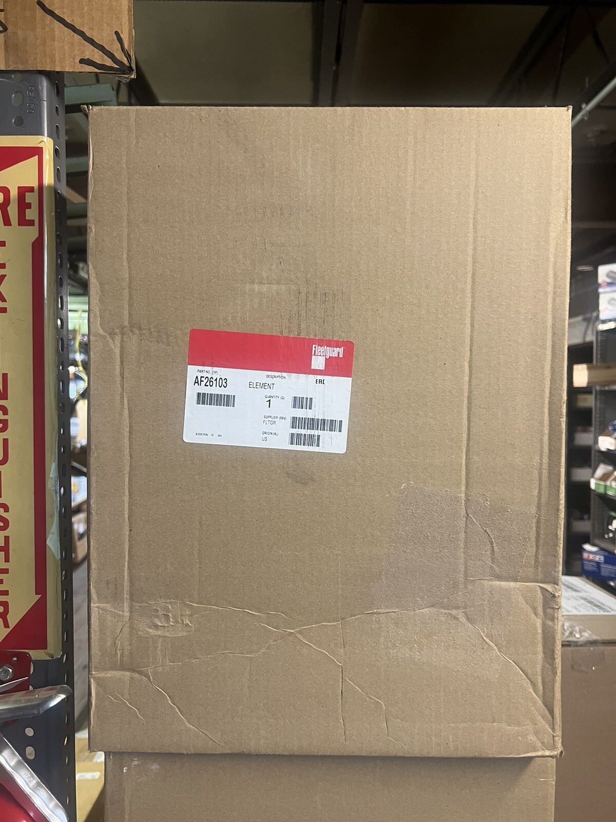 FLEETGUARD AF26103 - Air filter cross reference