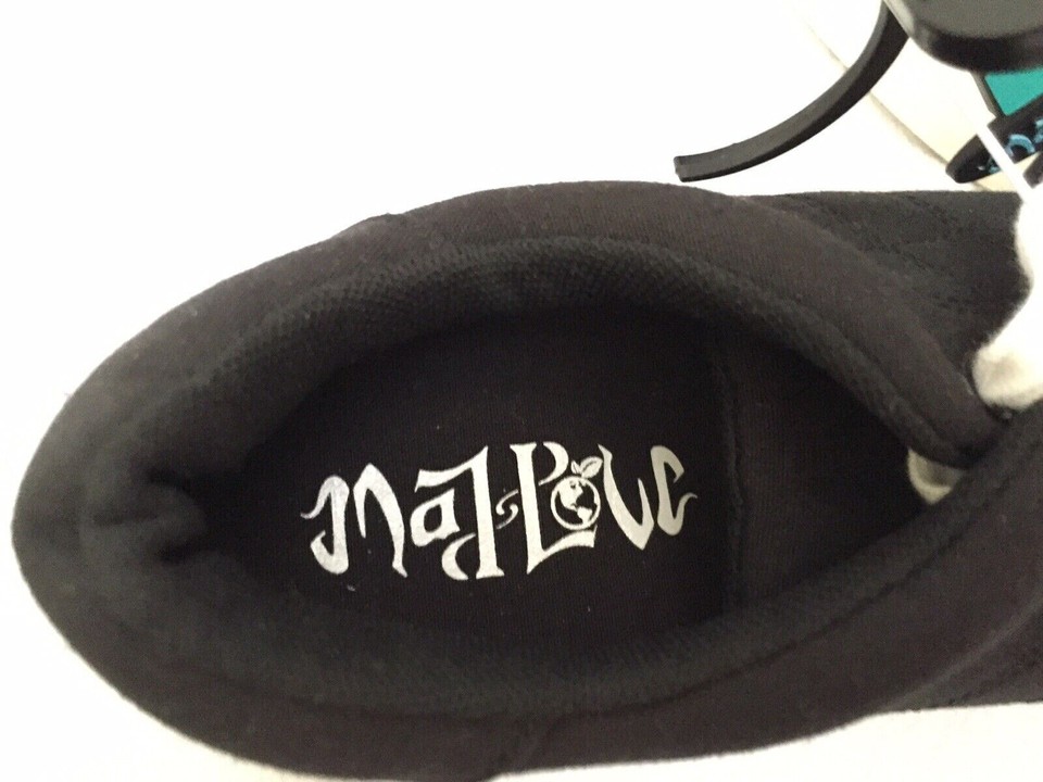 NEW Mad Love Casual Shoe Black Ladies 8 Shoe White Sole & Laces Flat ...