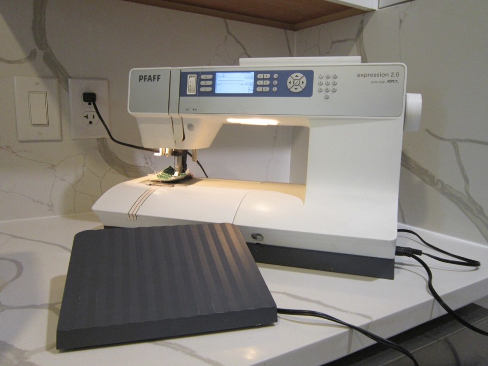 Pfaff Expression 2.0 German Design Sewing Machine | eBay