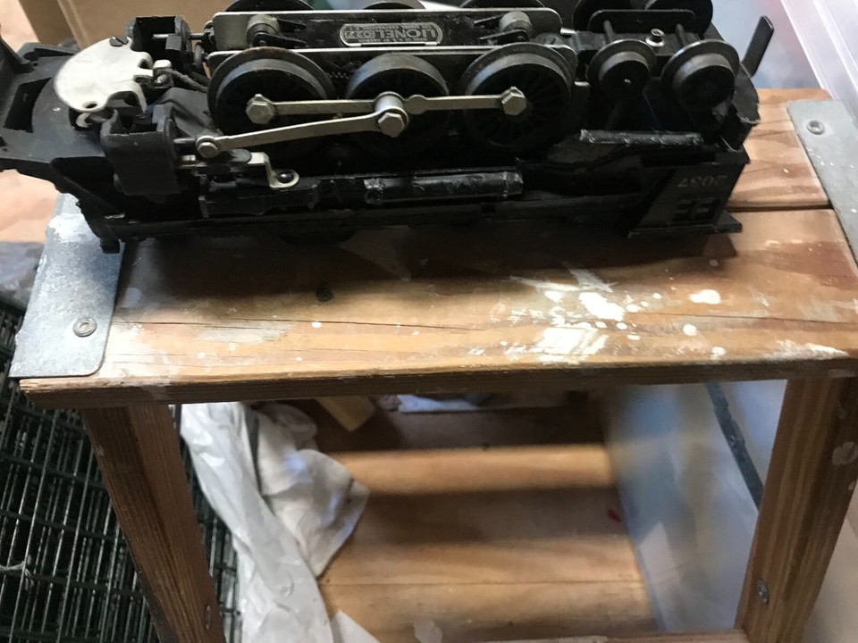 Postwar Lionel 2037 Locomotive #221 Gunmetal Engine AS IS WHAT IS | eBay