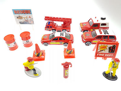 15 PIECE FIRE EMERGENCY PLAYSETS EACH SET CONTAINS 4 DIE CAST VEHICLES ...