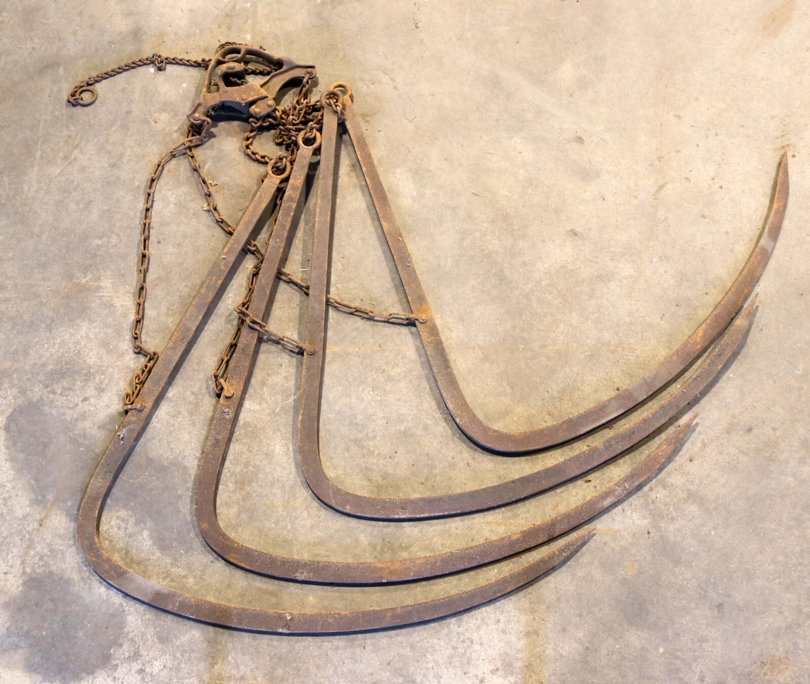 Antique Cast Iron Hay Grapple Farm Barn Hook Metal Forks Country Decor ...