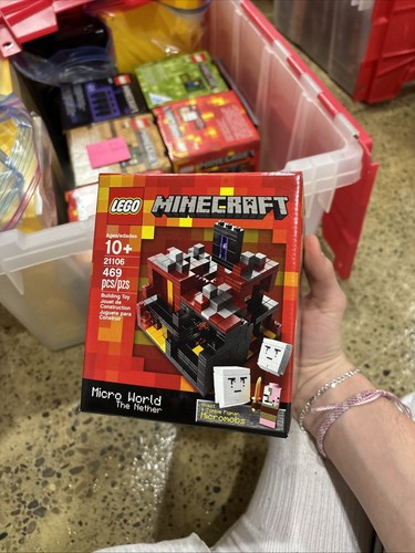 Micro World (The Nether) LEGO Minecraft | eBay