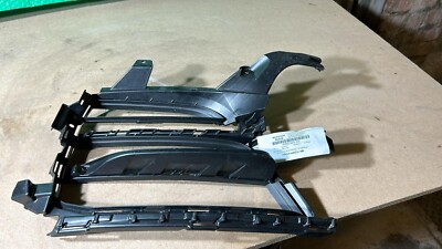 PORSCHE MACAN 95B FRONT BUMPER LEFT SIDE BLACK GRILL TRIM 95B807681H ...