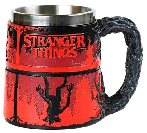 Stranger Things - Mug sculpté résine The Upside Down - Pyramid ...