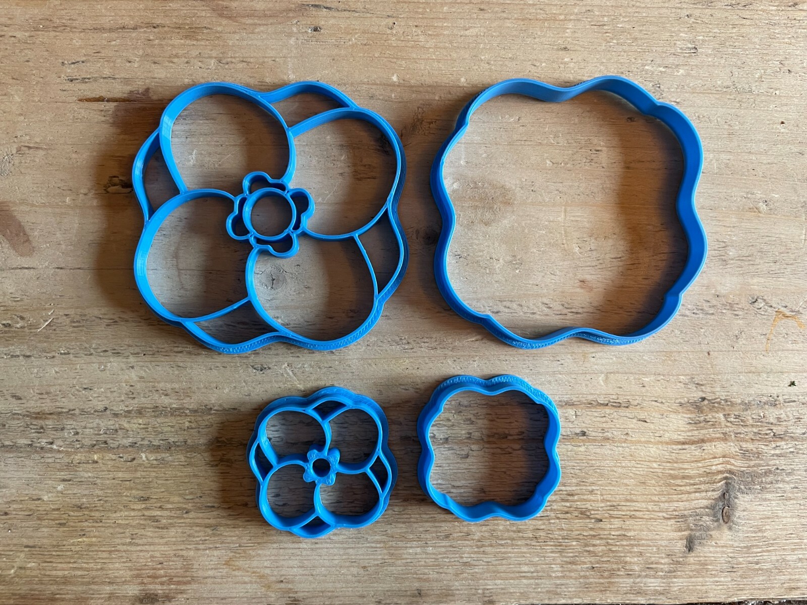 Poppy cookie/ biscuit cutter, decorating ideas, flower, icing | eBay UK
