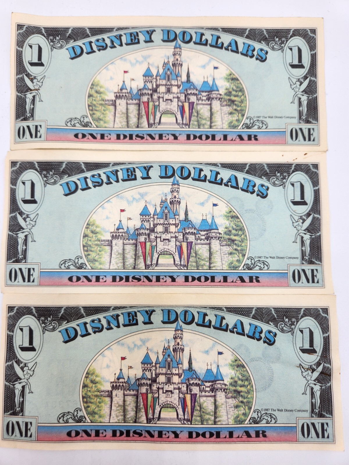 Vintage $1 Mickey Disney Dollars DA Series Consecutive Serial Numbers ...