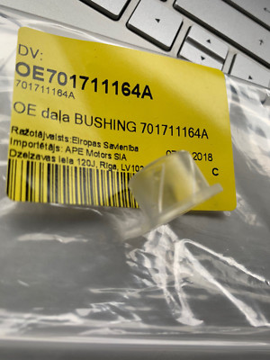 GENUINE OE VW Rear Selector Gear Lever Bush Fits VW Transporter T4 ...