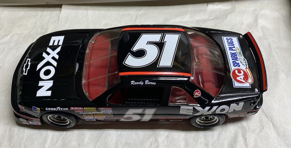 Rowdy Burns Days Of Thunder Exxon Chevy Lumina—Custom Built 1/24 ...