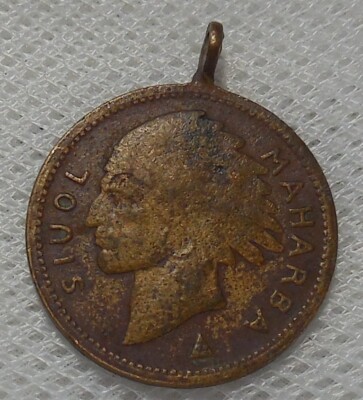 EARLY USA SIUOL MAHARBA (LOUIS ABRAHAM) INDIAN WITH HEADDRESS MEDALLION ...