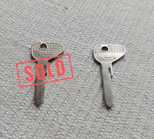 Volkswagen T2 Bus Microbus Van Thing Dasher Passat Quantum key blank ...