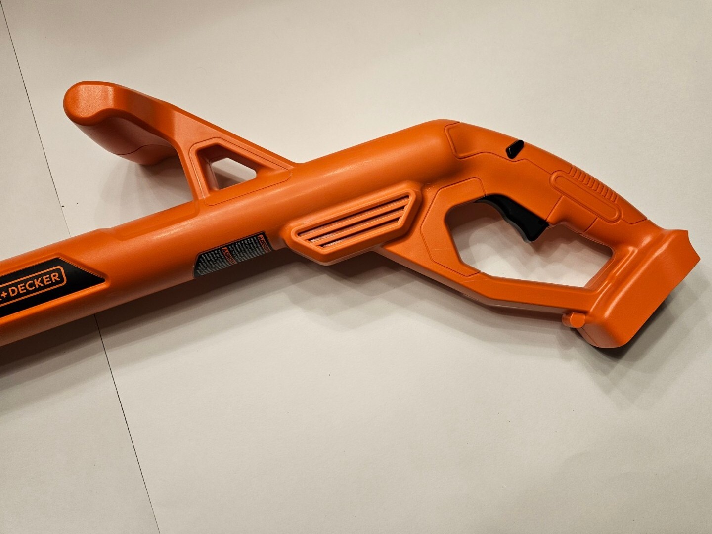 BLACK+DECKER LST201 Black Orange 20V MAX String Trimmer Edger Kit Tool ...