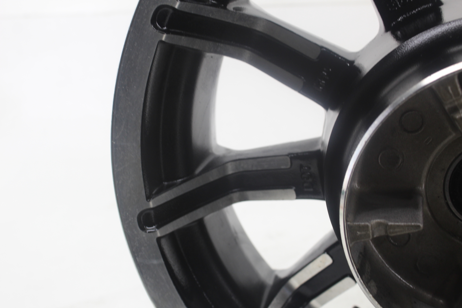 14-19 Harley Davidson Touring Electra King Street Road Glide Rear Wheel ...