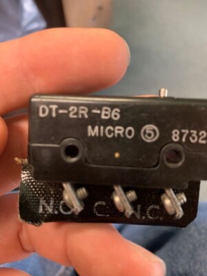 Honeywell DT-2R-B6 MICRO SWITCH Specialty Large Basic Switches: DT ...