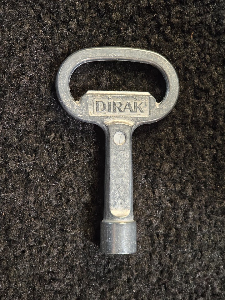 (QTY 3) Dirak 911-0103.00-0000 Square 8mm Female Key Zinc Die Cast | eBay