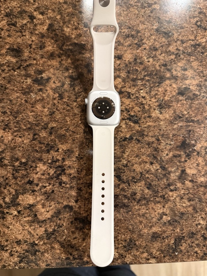 Apple Watch 11 42mm Silver Aluminum GPS Light Blush Sport Band M/L | eBay