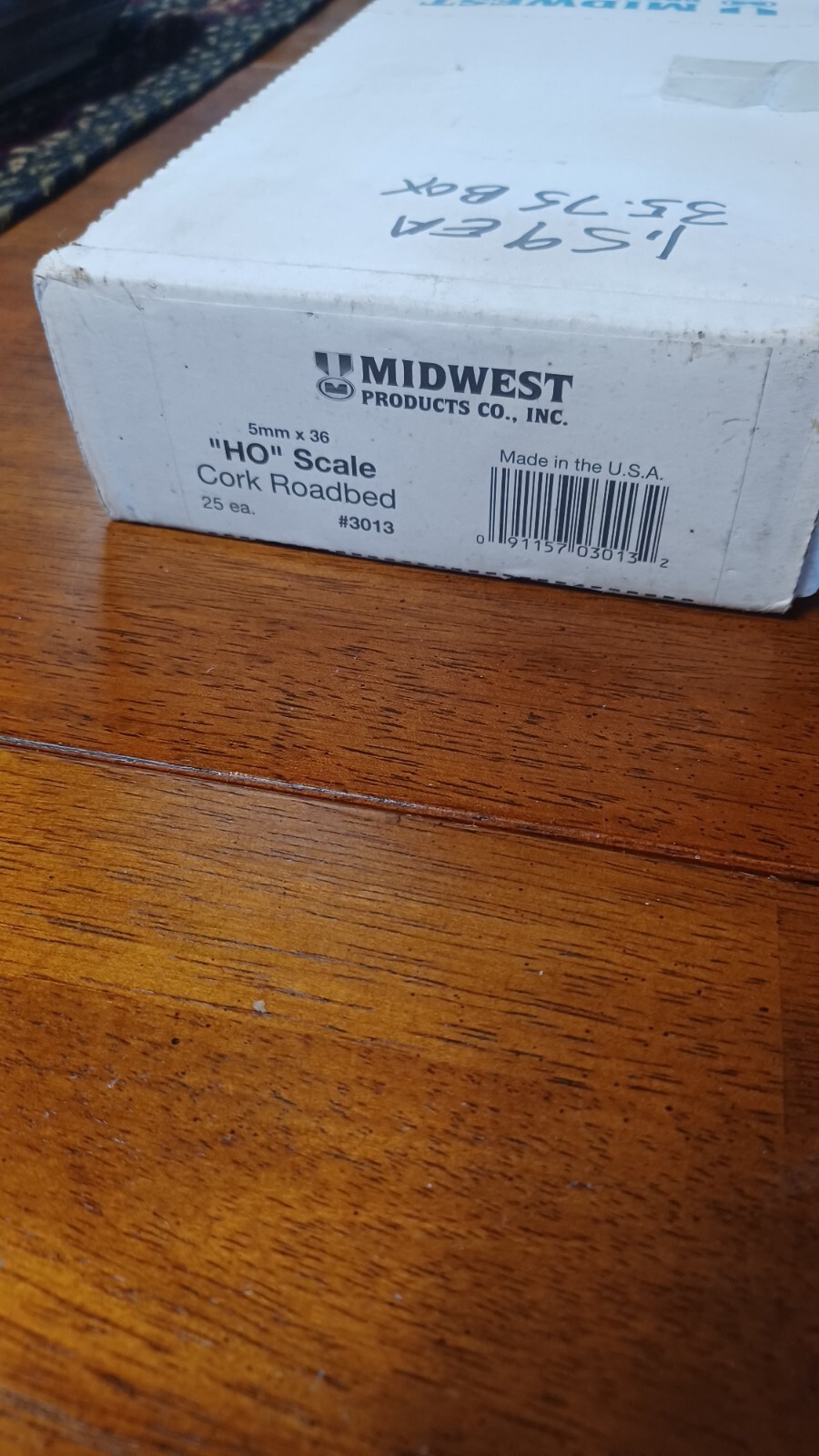 Midwest Products #3013 - HO Scale Cork Roadbed 36" - Box of 25 ...