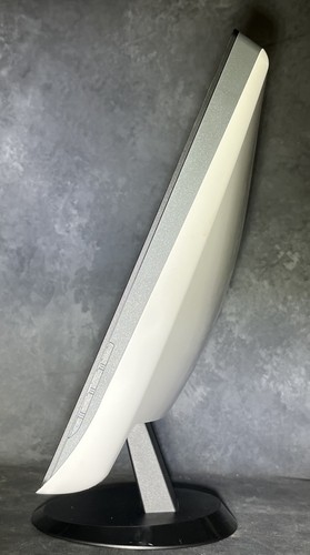 Dell ST2410B 24” White LCD Widescreen Fhd PC Monitor 1080P VGA Tiltable ...