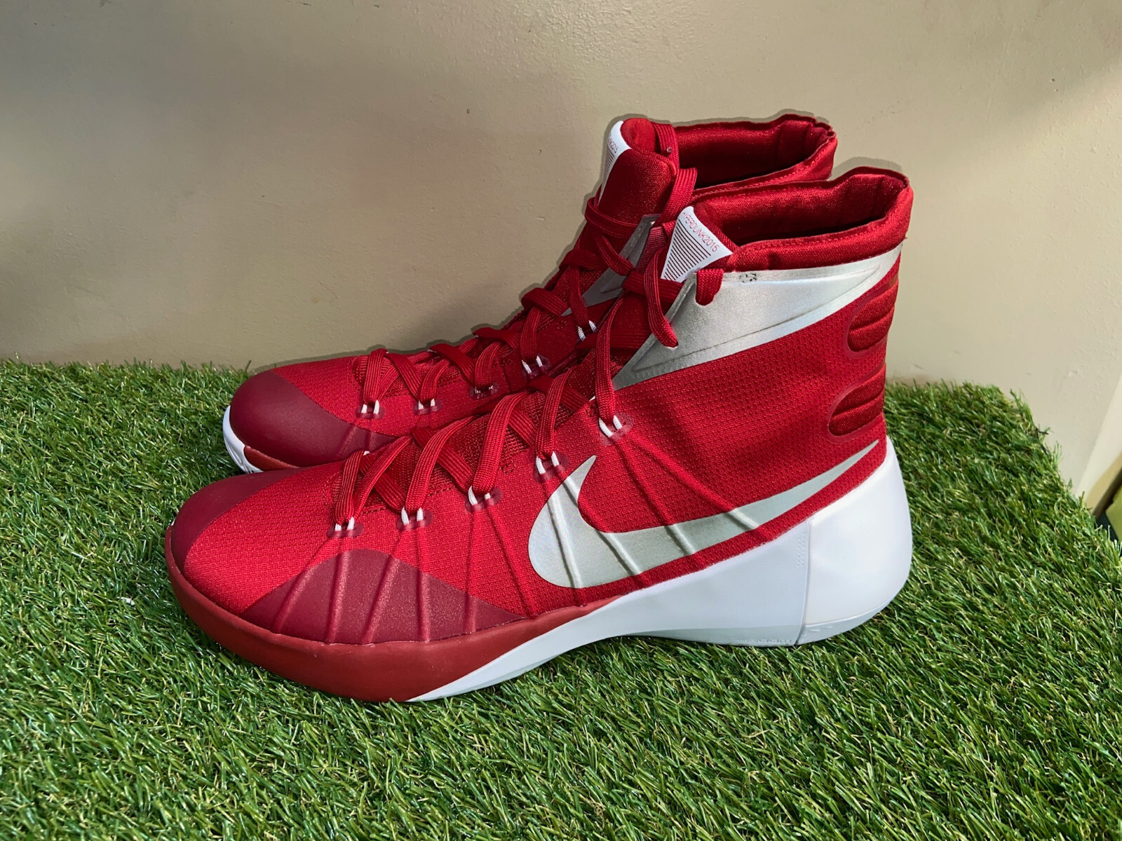 Nike Hyperdunk 2015 Basketball Shoes Red White 812944-603 Mens Size 13 ...