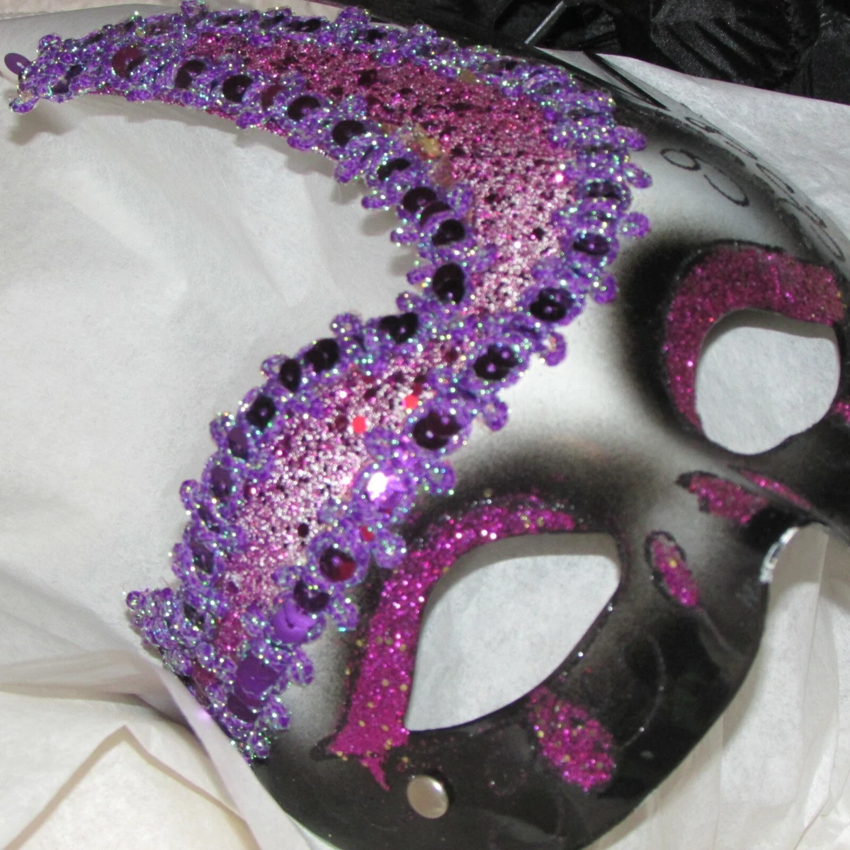 Silver Glitter Eye Mask