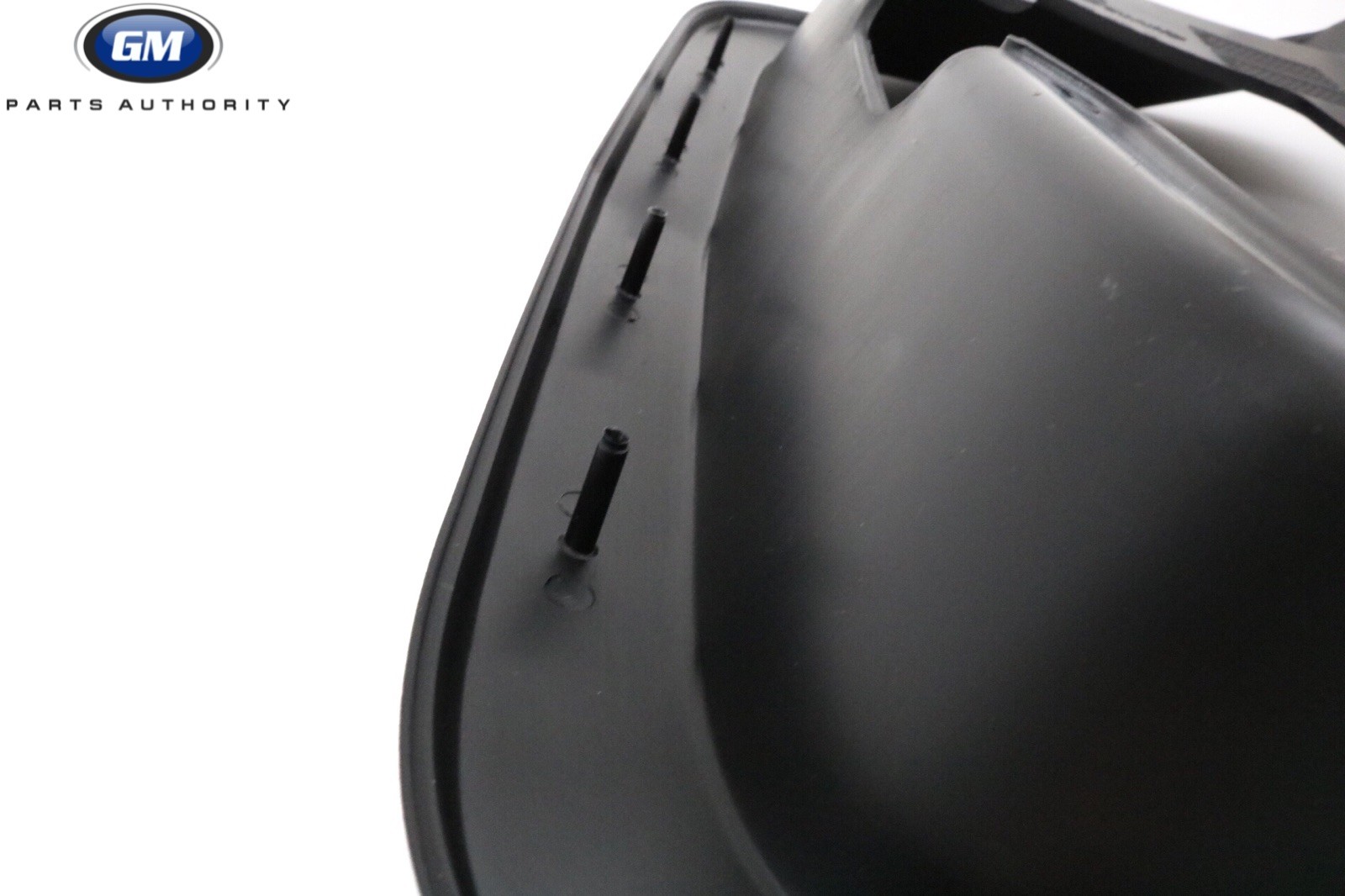 2018-2021 Chevrolet Equinox Trailer Hitch Trim Bezel 84151503 Genuine ...