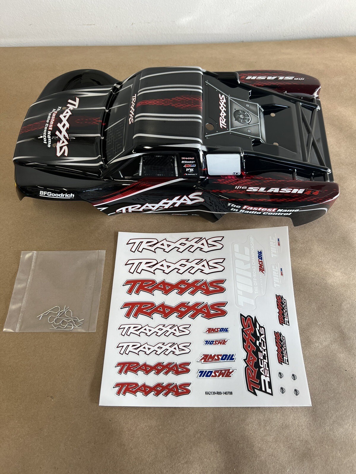 New Traxxas Slash 4x4 1/16 Black Body Decals Clips | eBay