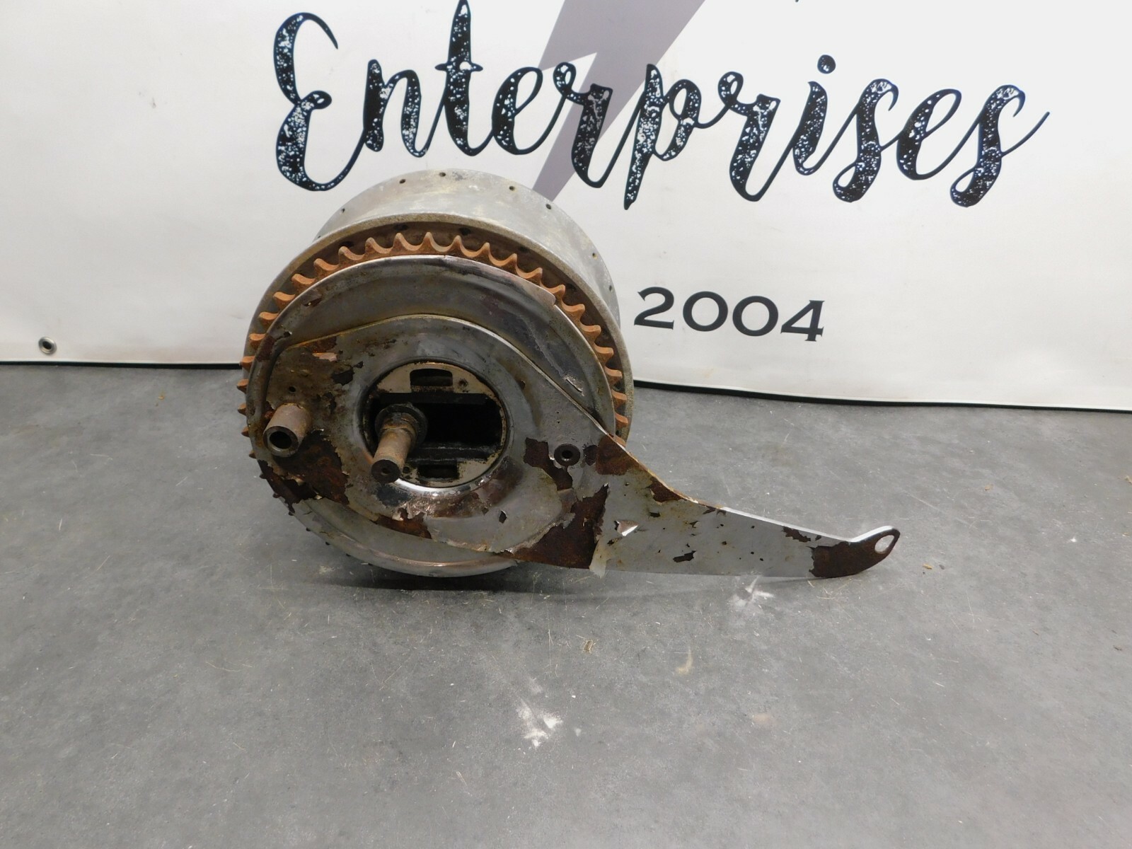 Triumph Pre Unit Rigid Sprung Hub 1561 | eBay