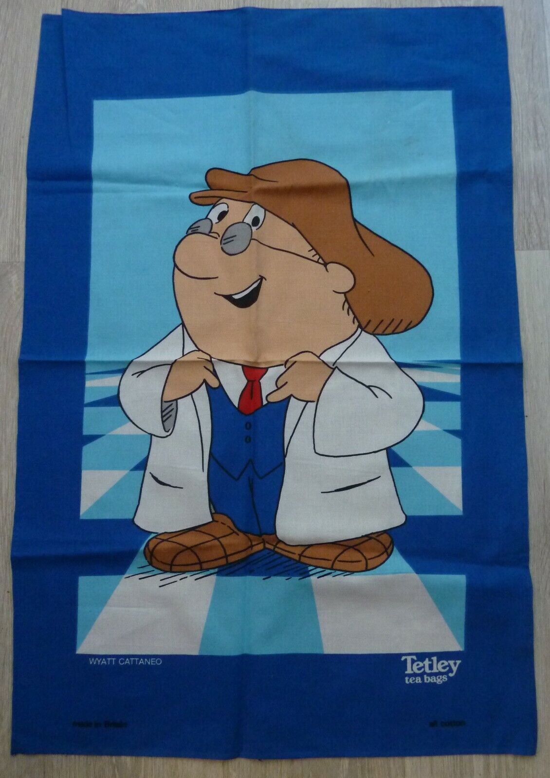 Tetley Tea Folk Gaffer Tea Towel - Wyatt Cattaneo - 71cm x 46cm | eBay