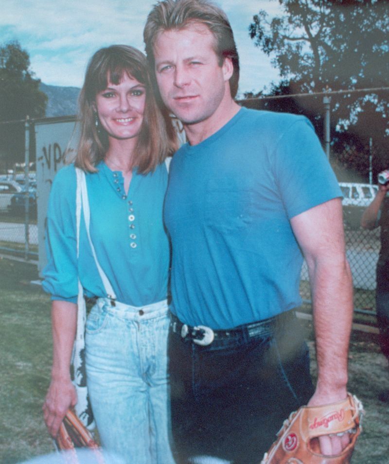 Lot (2) KIN SHRINER, SHARON WYATT, ROBIN MATTSON, LYNN HERRING Dupe ...