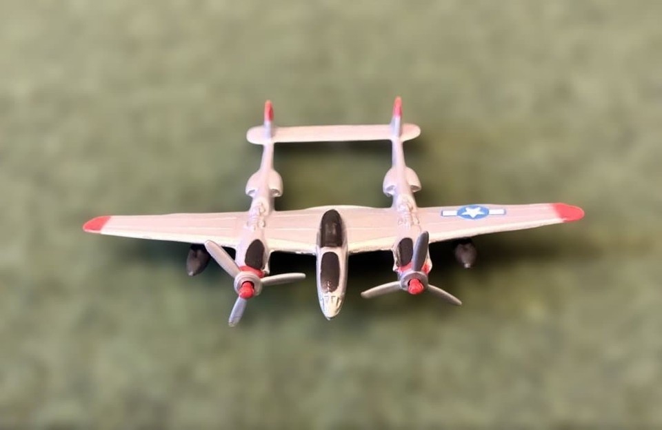 P-38 Lightning 1/144 Diecast Model Silver & Red Twin-Prop Used YYC | eBay