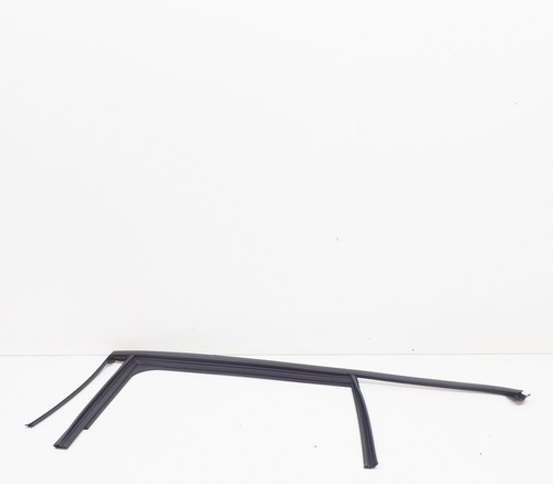 Genuine Mercedes-Benz W176 A-class LH Rear Black Window Run Seal ...