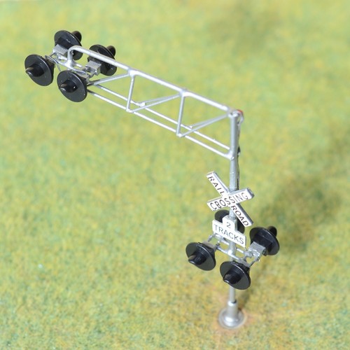 1 x HO scale model railroad cantilever grade crossing signal 2 tracks # ...
