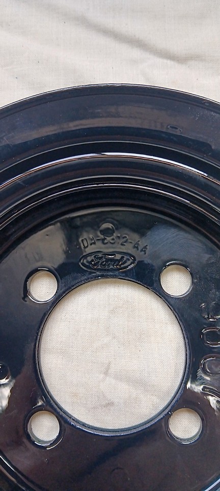 Ford Falcon late XE - XF 6 cyl 4 bolt power steer crank pulley. 84DA ...