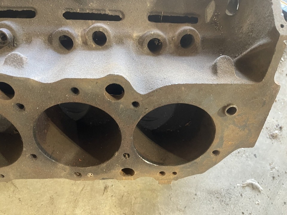 1972 Big Block Chevy 454 Engine Block Hi Perf 2 Bolt Main 7.4L Impala ...