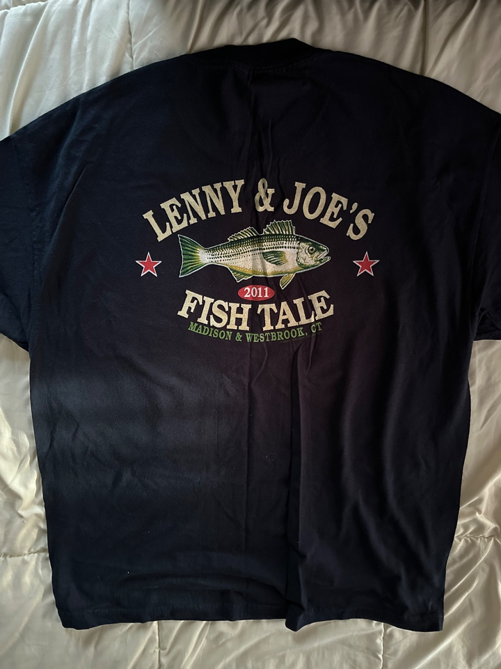 XL LENNY & JOES FISH TALE CT RESTAURANT Navy Blue Crew Neck Short ...