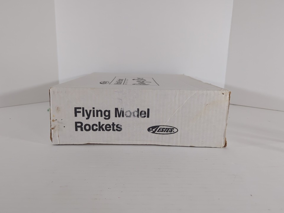 ESTES Model Rocket Kit Range Box Kit Complete For 2 Rockets ENGINES NOT ...